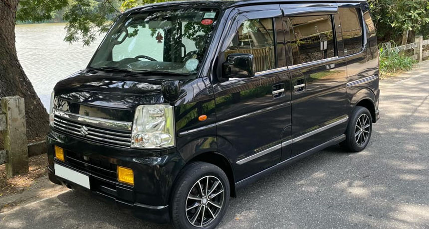 Top Cars Under 35 Lacs in Pakistan 2024 - Hamariweb