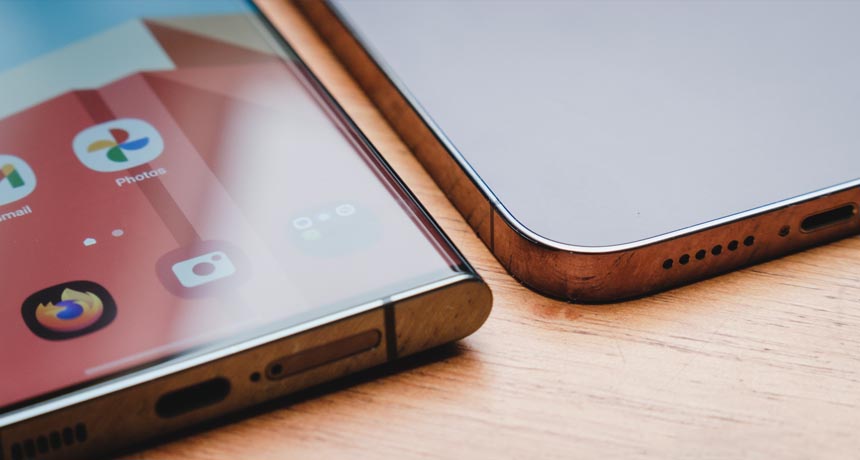 Best Mobiles with Curved Display - Hamariweb