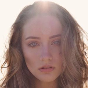 Audrey Grace's Instagram, Twitter & Facebook on IDCrawl