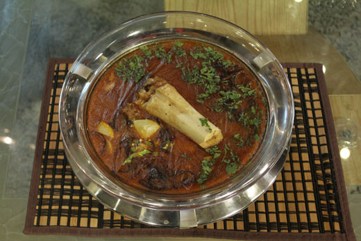 Shahi Bara Paya Recipe By Gulzar Hussain - Cook with Hamariweb.com